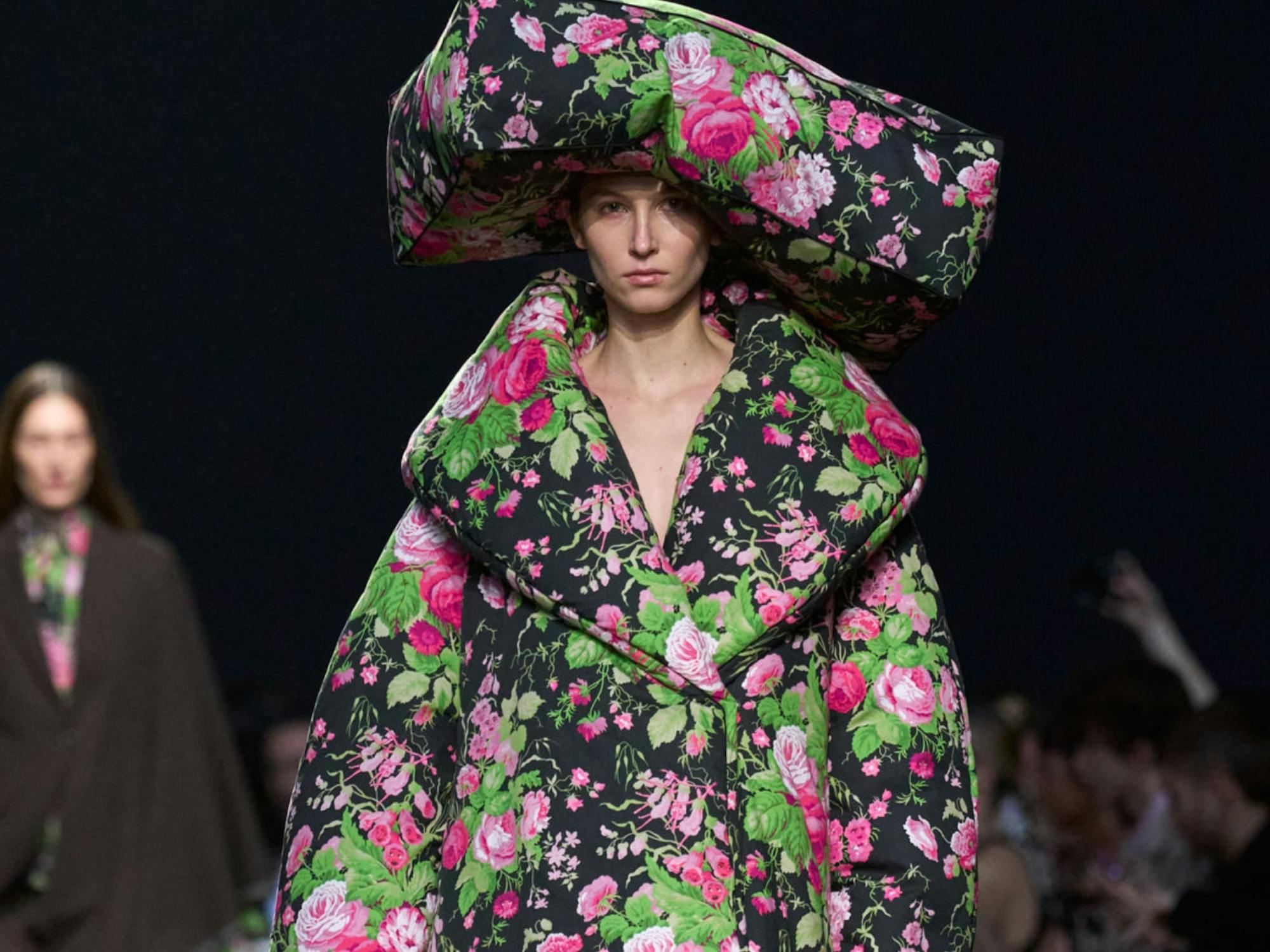 Member News | Sanderson hits the catwalk for the first time